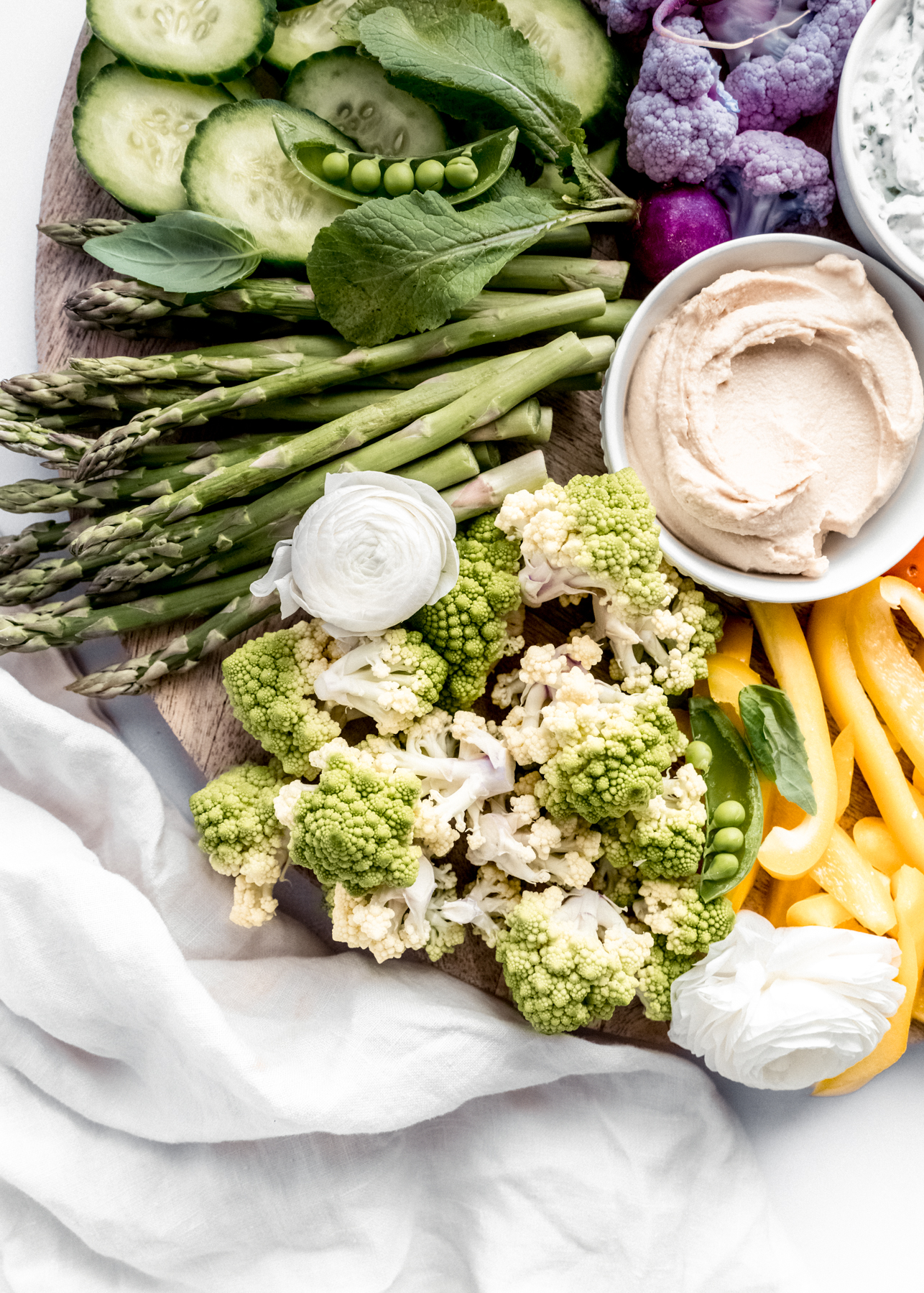 Rainbow Vegetable Crudité Platter (Easy Appetizer) - The Windy City ...